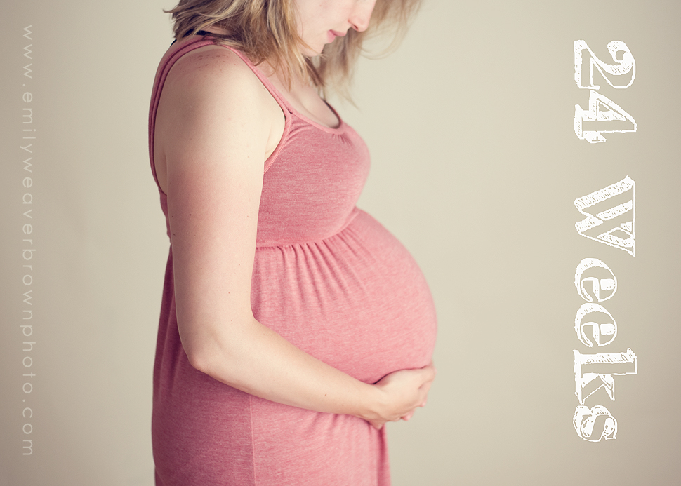 24 weeks | Emily Weaver Brown Photography | Blog